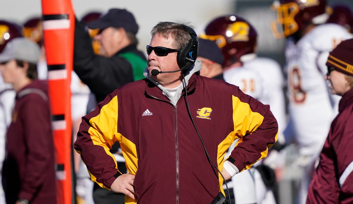 Jim McElwain Out: 6 Candidates For Central Michigan Football’s Head ...