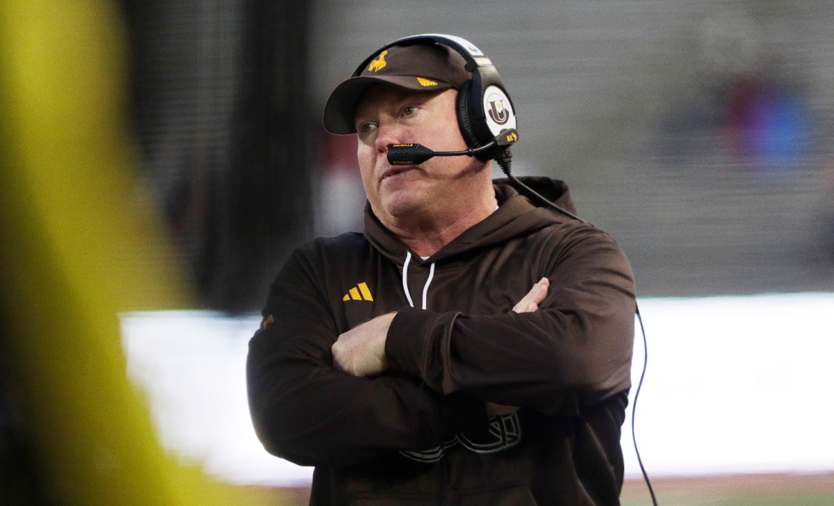 Wyoming Football Head Coach Jay Sawvel’s Salary, Career Record, Age ...