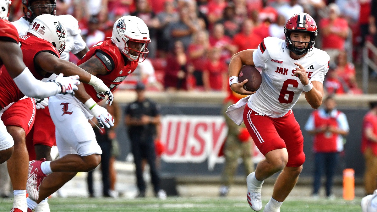 Cure Bowl: QBs Tyler Huff & Parker Navarro Ready To Lead Jacksonville ...